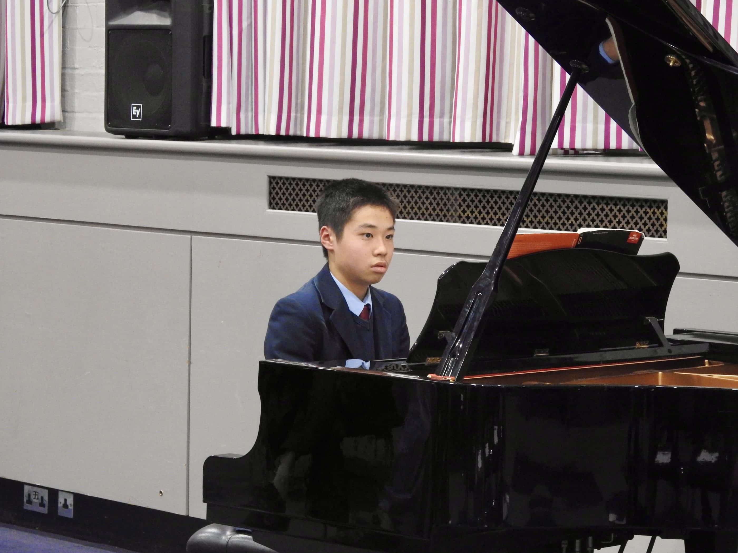 Solo Platform No. 5 2025 - Abingdon Leisure