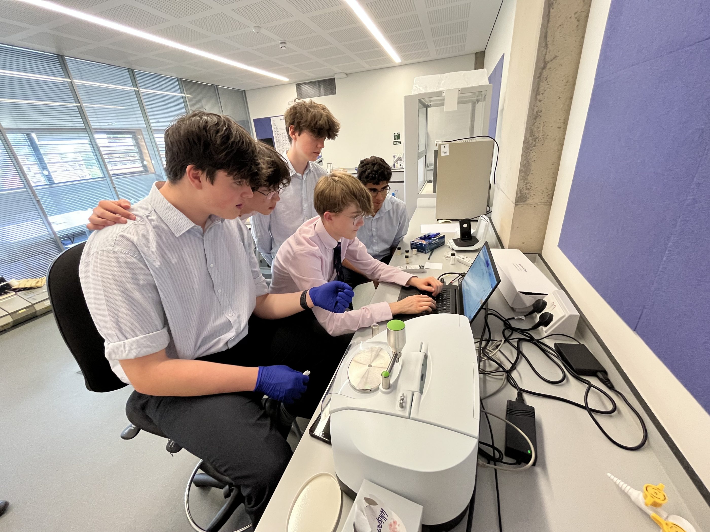 Chemistry project - Abingdon Senior School