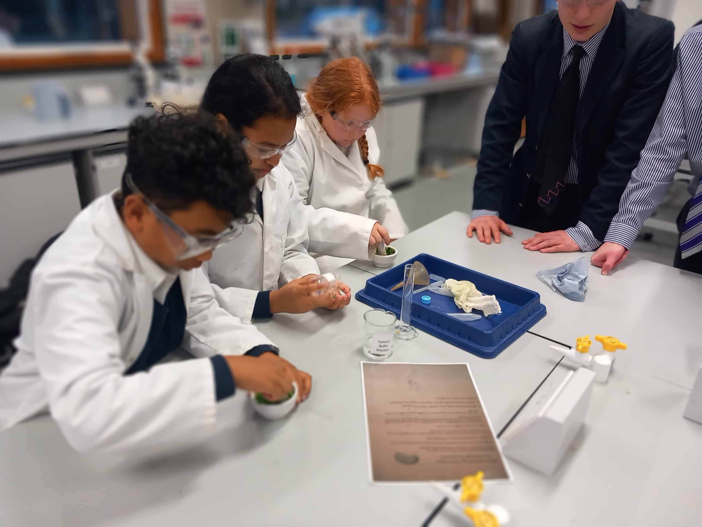 Primary Science Club - Abingdon Senior School